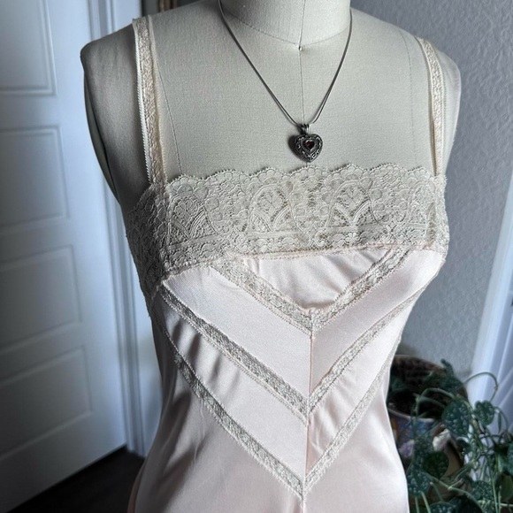 Henson Kickernick | Dresses | Vintage 7s 80s Henson Kickernick Light ...